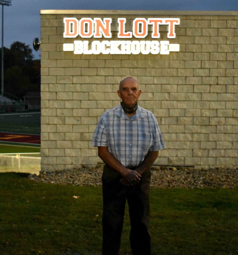 Lott(s) of reasons to honor Liberty legend | News, Sports, Jobs ...